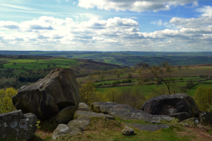 On the Edge: exploring the gritstone edges of the Peak District | Green ...